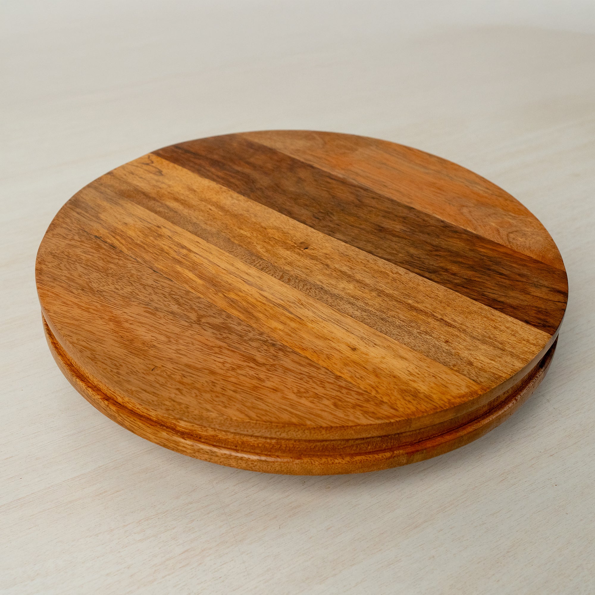 Etti Oval Charger Plate – Essential Traditions by Kayal