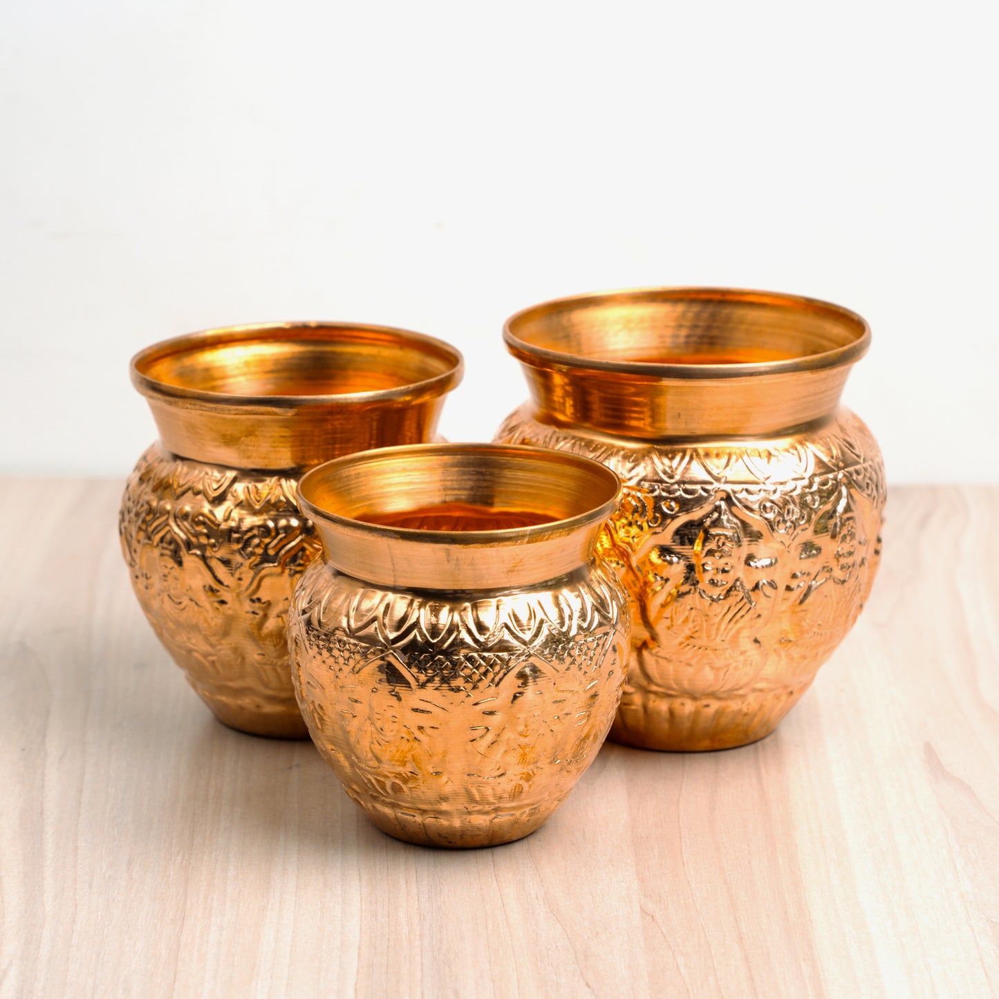 Buy Copper Ashtalakshmi Kalash | Traditional Pooja Kalash Pot by ...