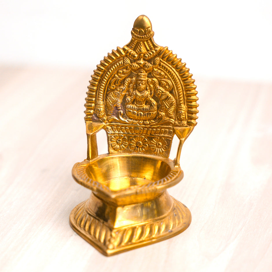 Authentic Pooja Essentials for Every Ritual | Buy the best at Essential ...