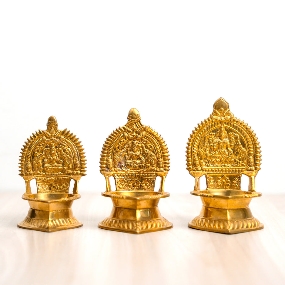Authentic Pooja Essentials for Every Ritual | Buy the best at Essential ...